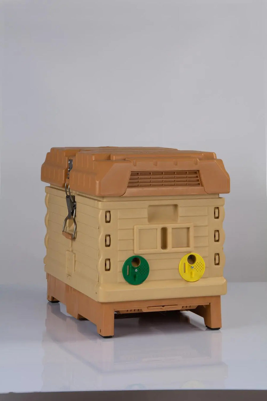 Apimaye USA – Lorob Bees LLC